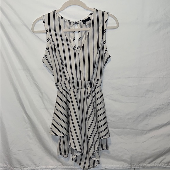 Dresses | Ny Invasion White And Black Stripe Dress | Poshmark
